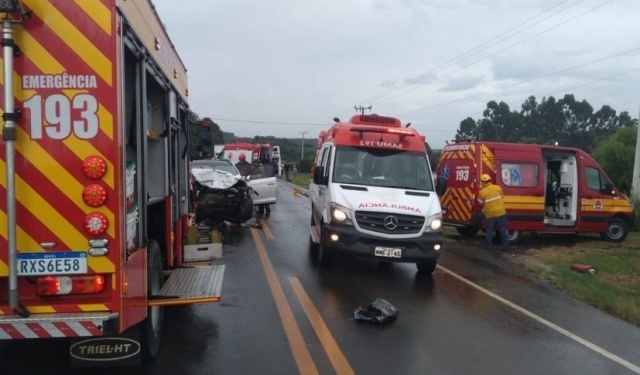 Grave acidente deixa ao menos três mortos na BR-280, em SC
