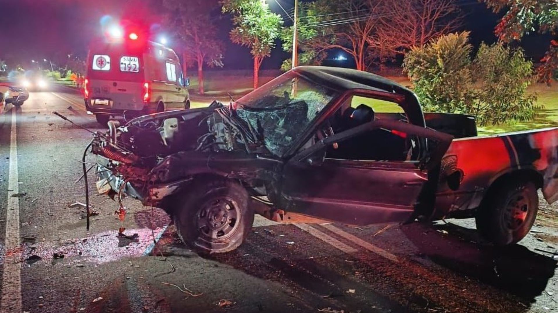 Grave acidente deixa quatro pessoas feridas