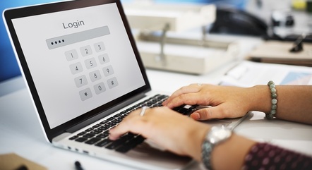 Acesso à internet chega a mais de 9 em cada 10 domicílios br