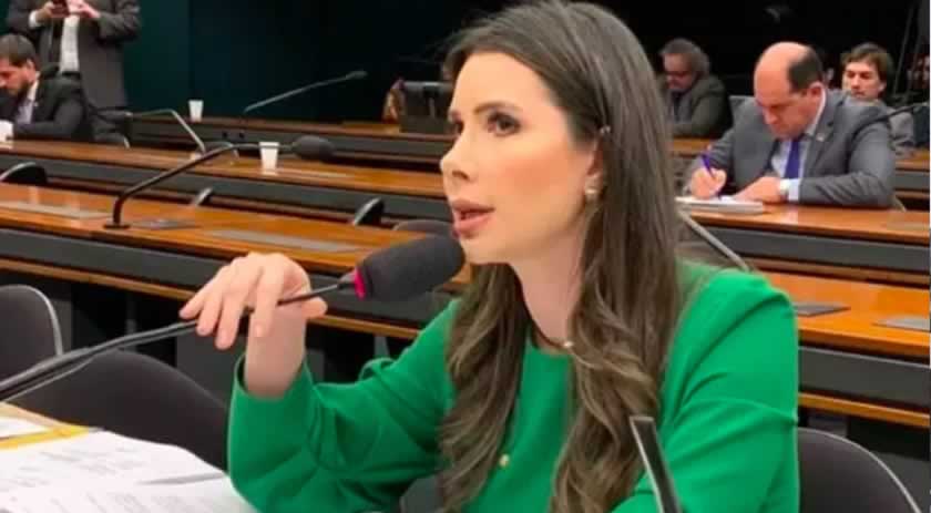 Carol de Toni é eleita a deputada federal mais votada em San Carol de Toni é eleita a deputada federal mais votada em San
